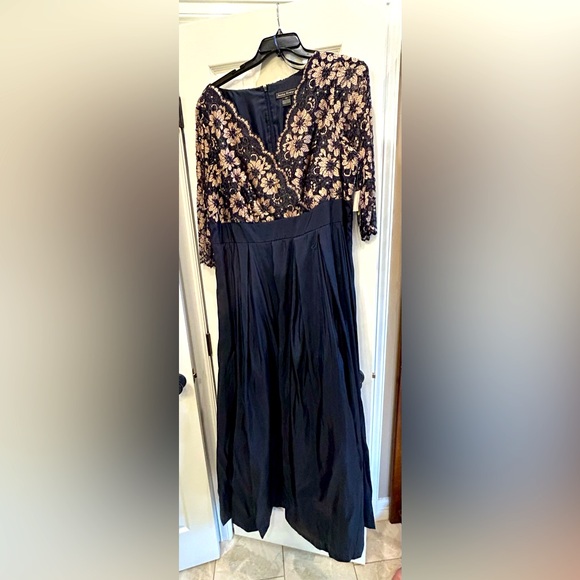 Jessica Howard | Dresses | Jessica Howard Navy Blue And Gold Floral ...